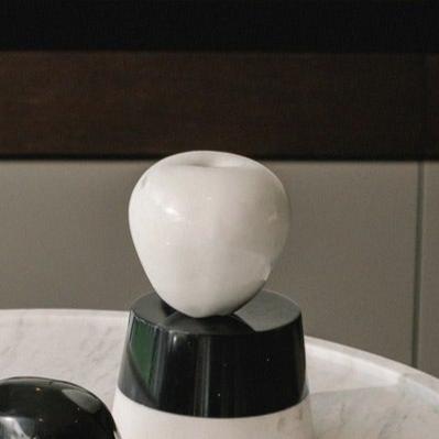Marble Apple – Marble & Co.