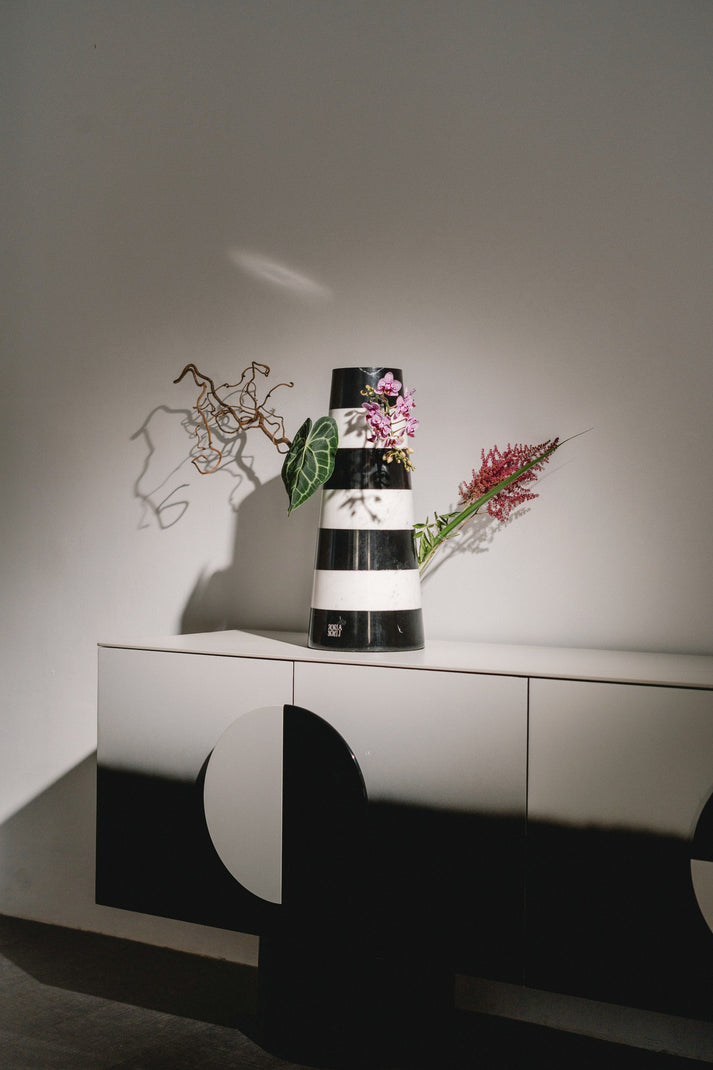 Garden tower twister vase – Marble & Co.